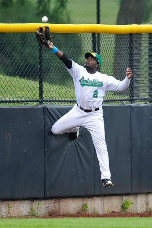 Glory Days: The Story Behind the Clinton LumberKings – SportsLogos.Net News