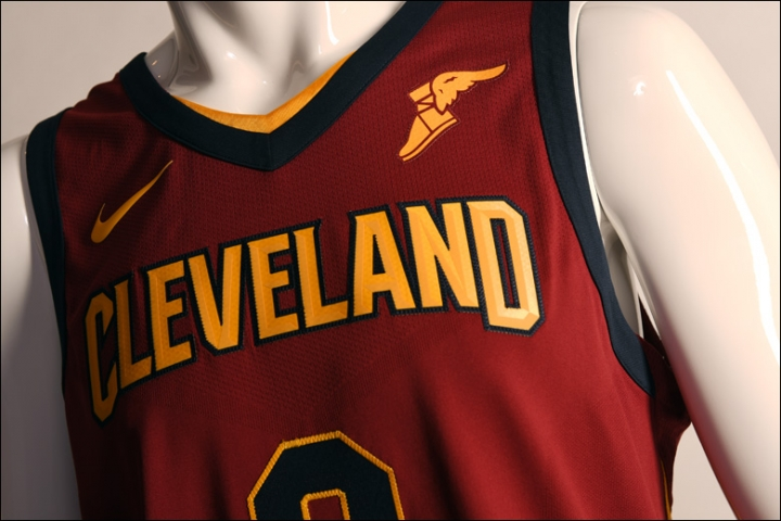 Cleveland Cavaliers officially unveil new Nike uniforms – SportsLogos ...