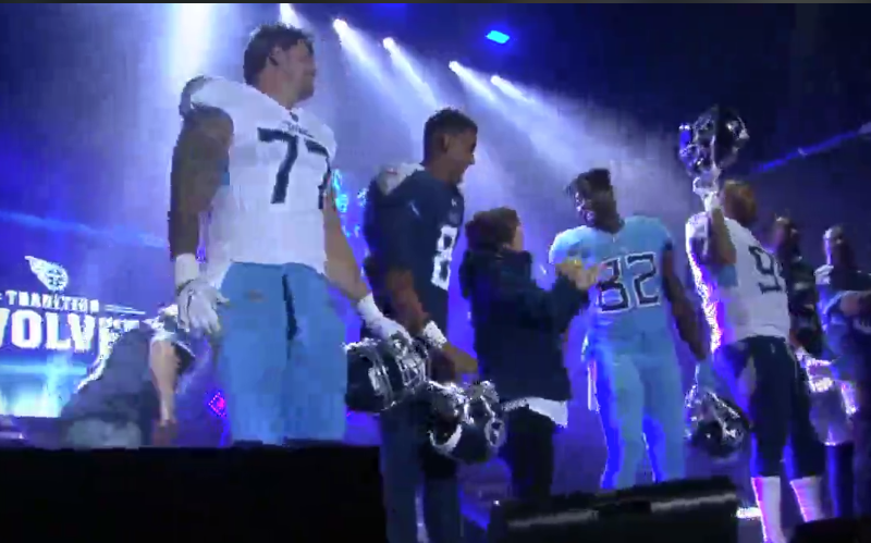 Tradition Evolved: Tennessee Titans Unveil New Uniforms – SportsLogos ...