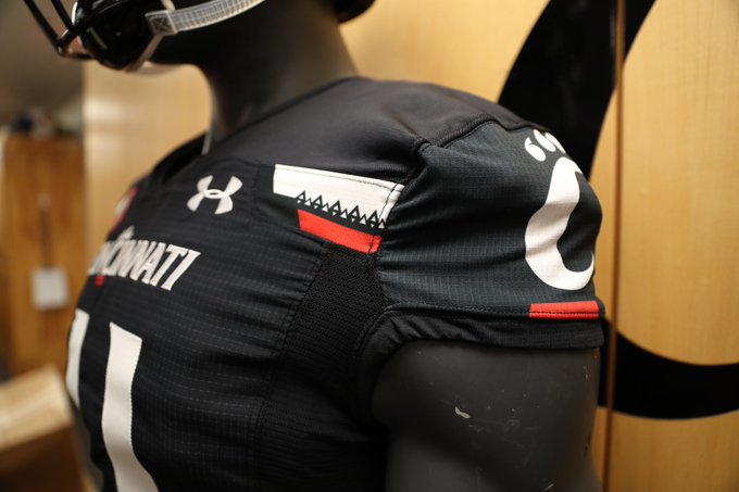 Cincinnati Bearcats Reveal New Under Armour Football Uniforms ...