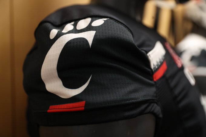 Cincinnati Bearcats Reveal New Under Armour Football Uniforms ...