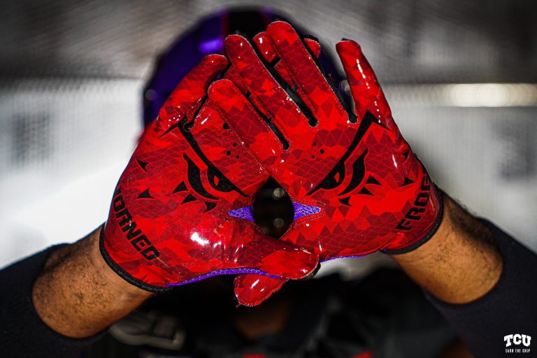 TCU Horned Frogs Unveil Alternate Uniforms With Blood Red Accents ...