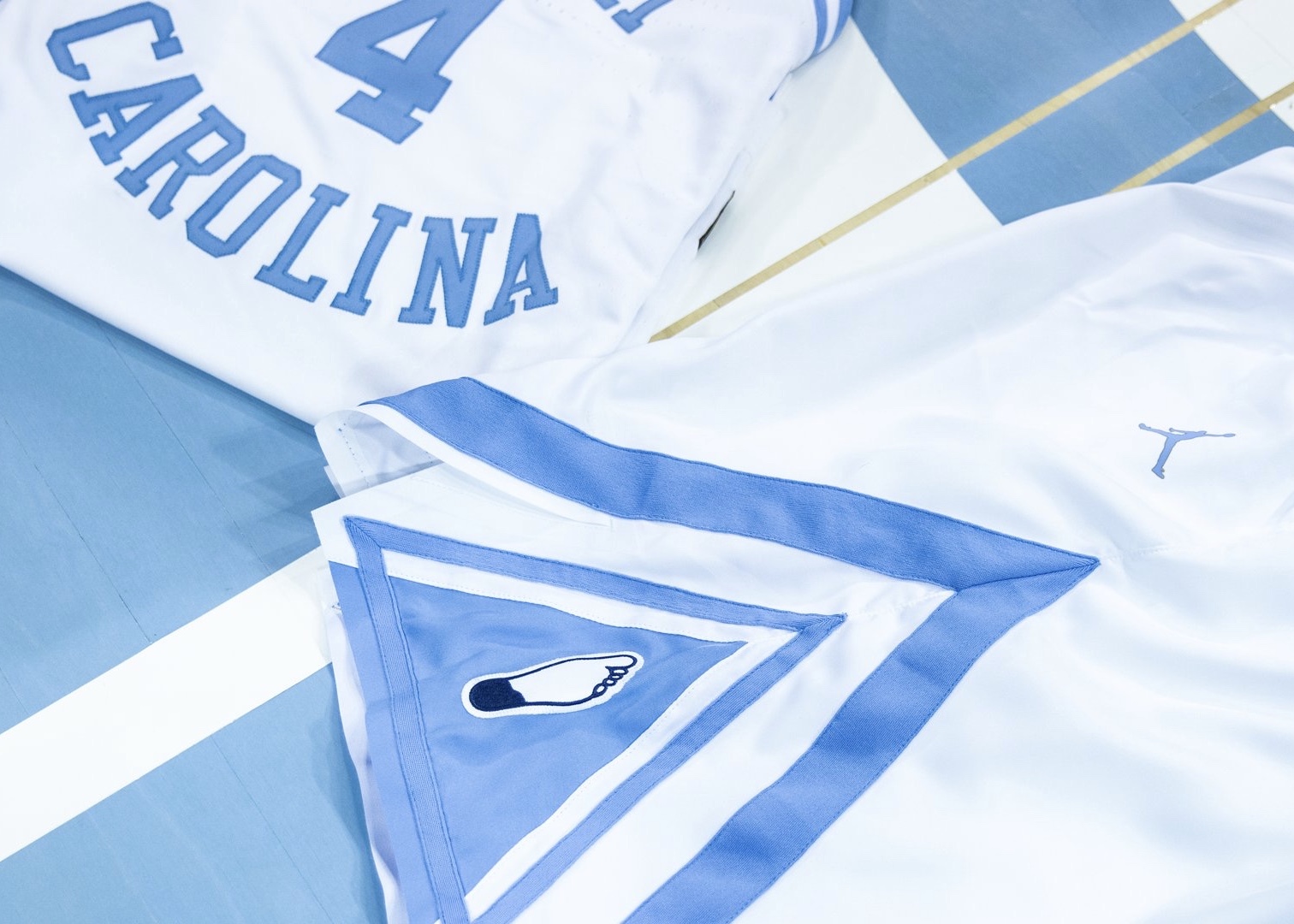 North Carolina Tar Heels To Wear Throwback Uniforms In Return To ...