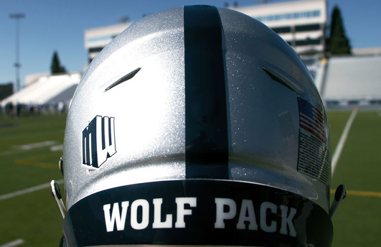 Nevada Wolf Pack Reveal New Silver Helmet – SportsLogos.Net News
