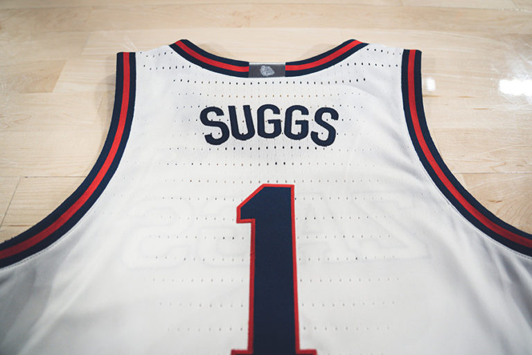 Gonzaga Bulldogs Unveil 1999 Fauxback Uniforms – SportsLogos.Net News