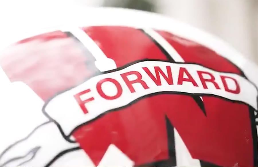 Wisconsin Unveils Alternate Uniforms For Shamrock Series Game Against ...