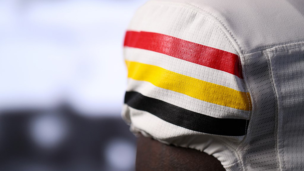 Maryland Terrapins Unveil Road Version Of 1980s Throwback Uniform ...