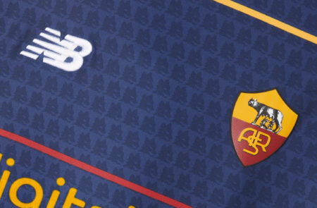 AS Roma Brings Back Classic Crest for 2021-22 Fourth Kit – SportsLogos ...