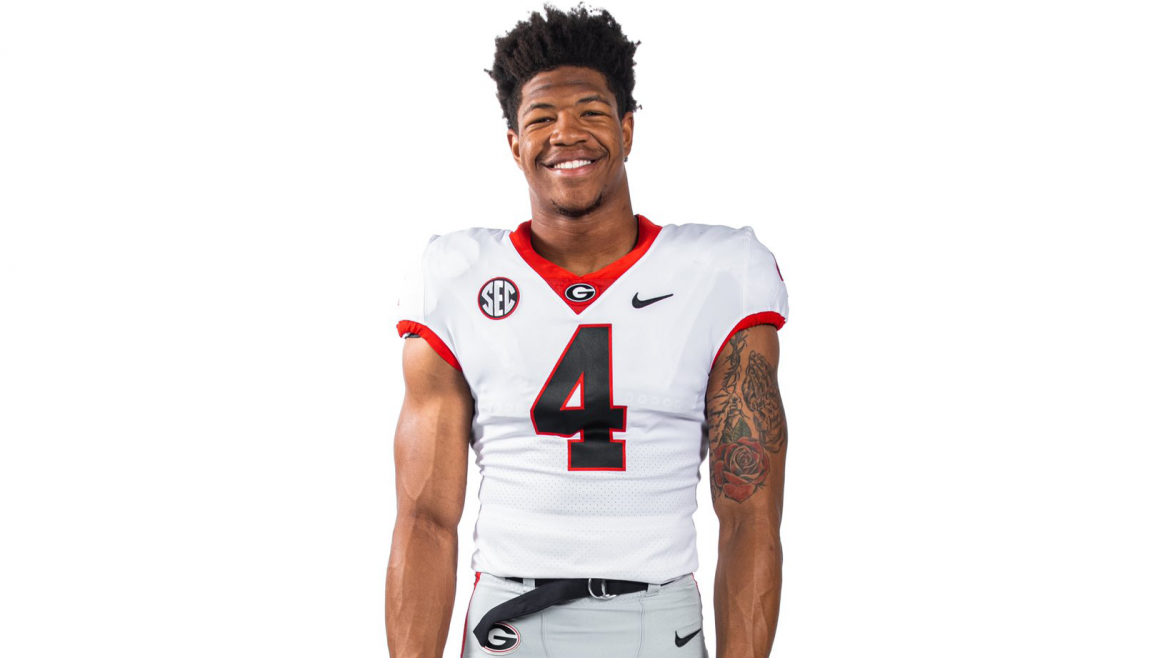 Georgia Bulldogs Return To Block Number Font On Football Uniforms ...