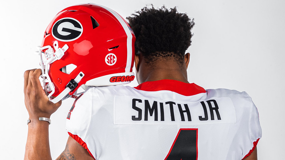 Georgia Bulldogs Return To Block Number Font On Football Uniforms ...