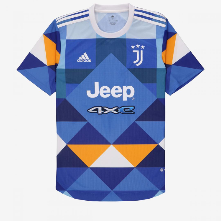 Juventus Unveils Fourth Kit Designed in Collaboration with Brazilian ...