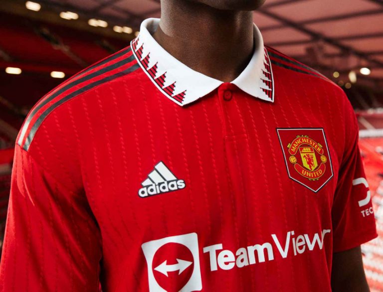 Manchester United Brings Back Polo Collar for 2022-23 Home Kit — Plus ...