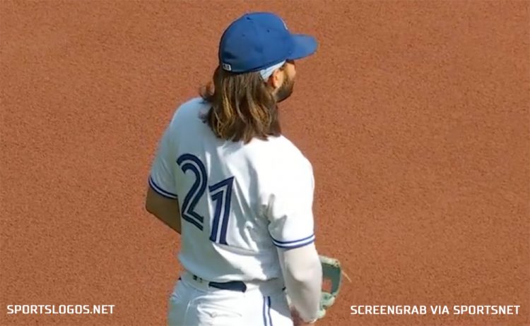 Some MLB Players Wearing #21, All Wearing 21 Patches Today for Roberto ...