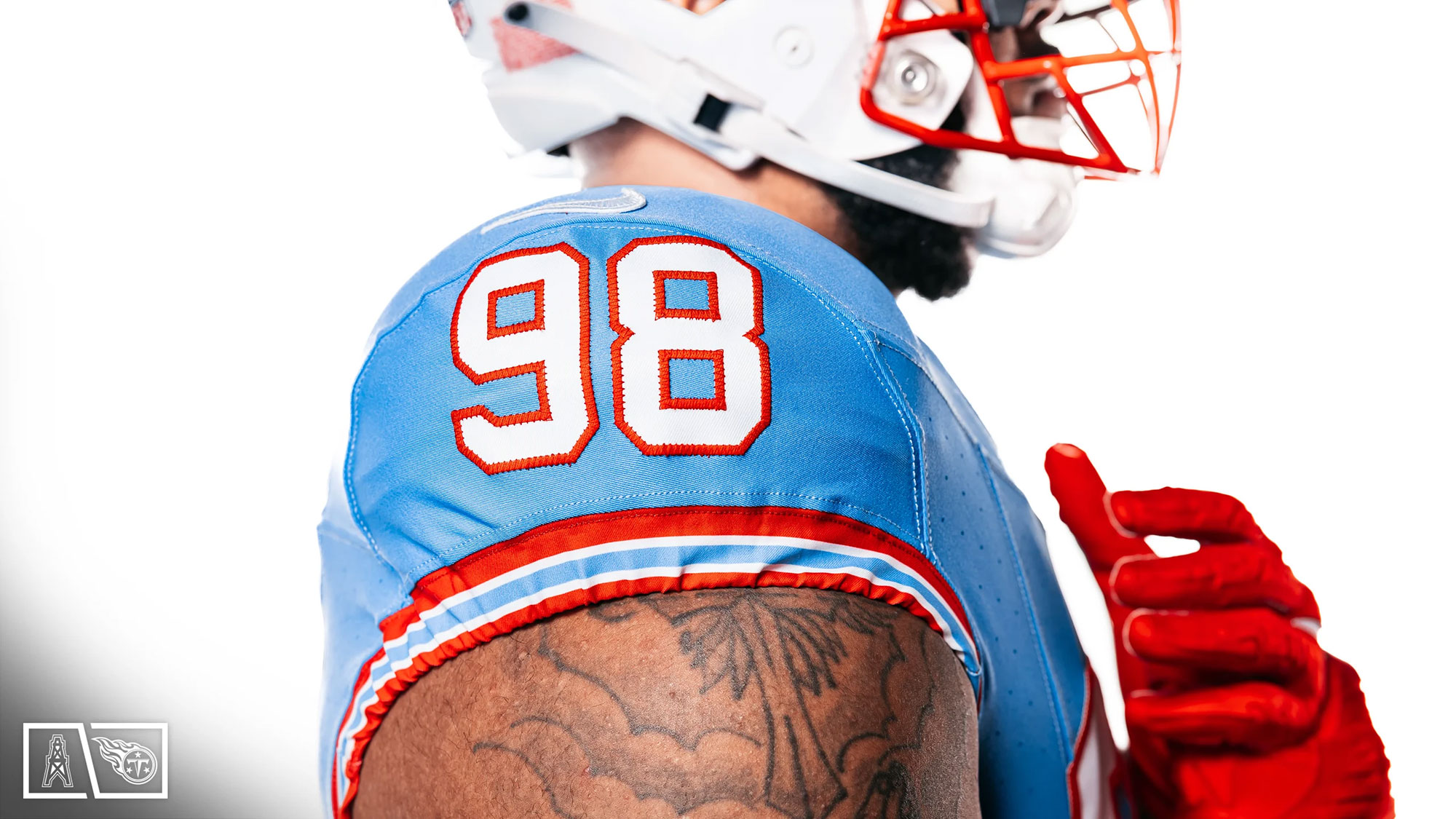 Tennessee Titans Unveil Houston Oilers Throwback Uniforms – SportsLogos ...