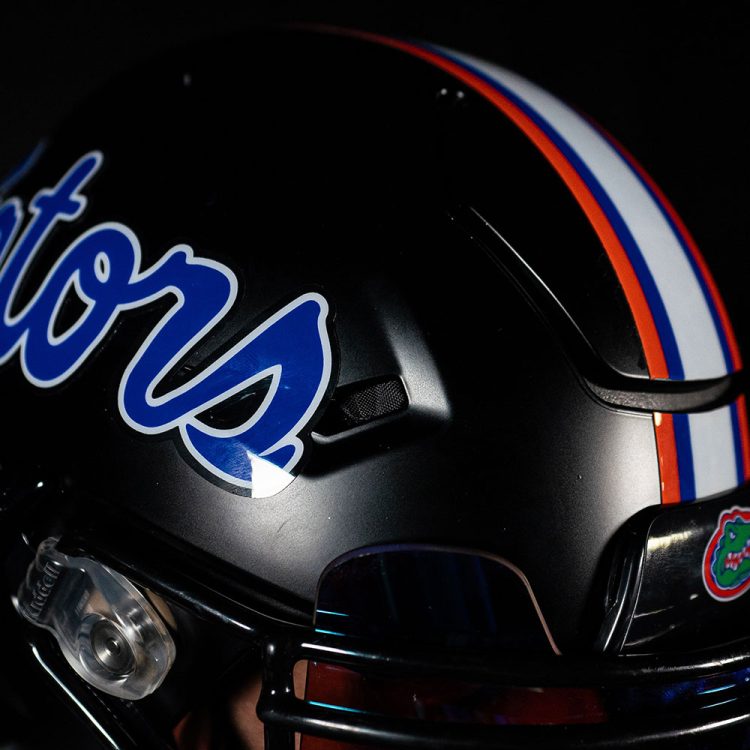 Florida Gators Unveil Black Alternate Uniforms – SportsLogos.Net News