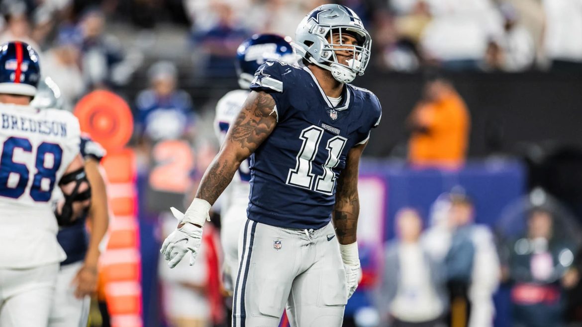 Dallas Cowboys Appear To Change Stripes On Silver Pants From Navy To ...