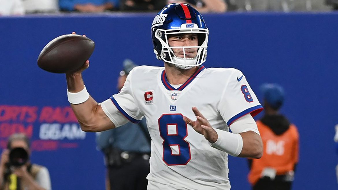 New York Giants To Wear Navy Blue Helmets With Color Rush Uniforms On ...