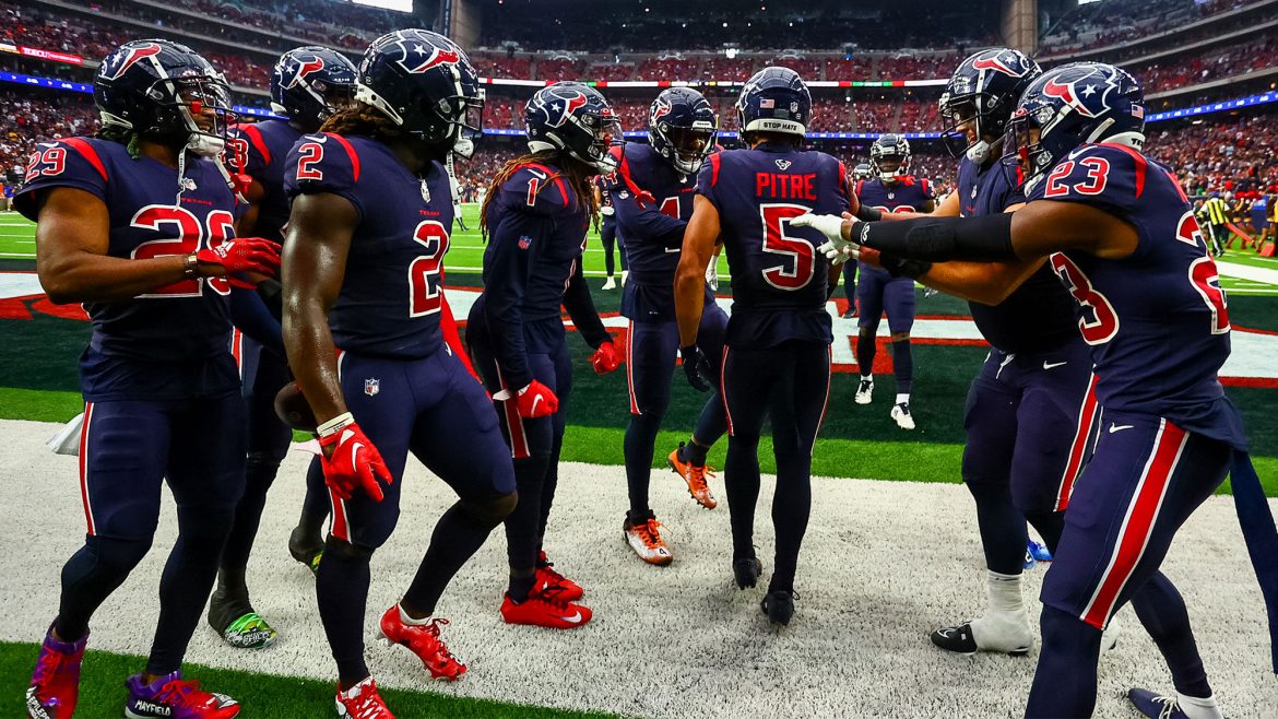 Houston Texans To Wear “Battle Red” Alternate Helmets With Color Rush ...