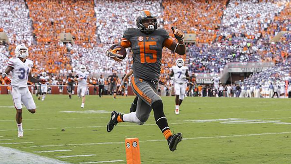 Photo courtesy @Vol_Football on X/Twitter.