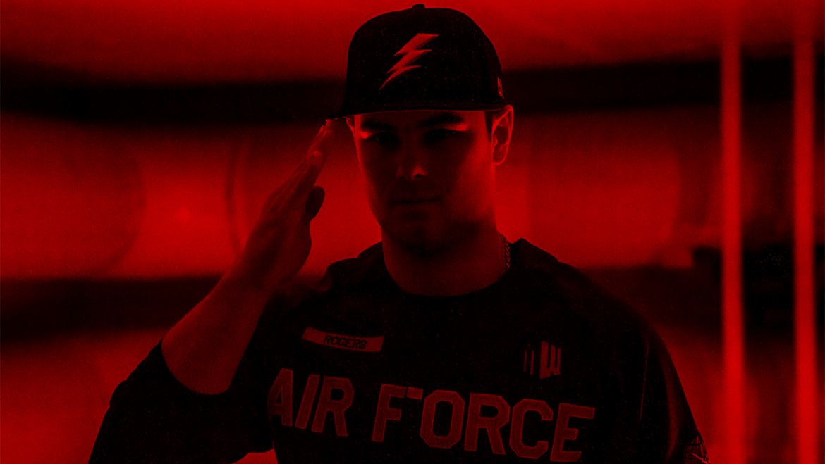 Air Force Falcons Honour Special Operations Command With Alternate ...