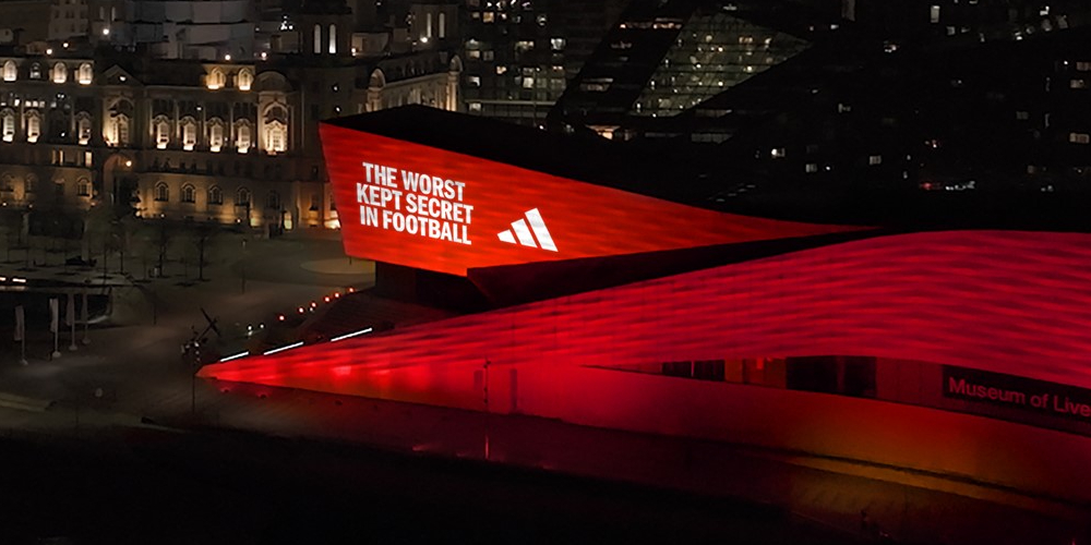 Liverpool players in the Adidas home kits they wore in the 2008-09 and ...