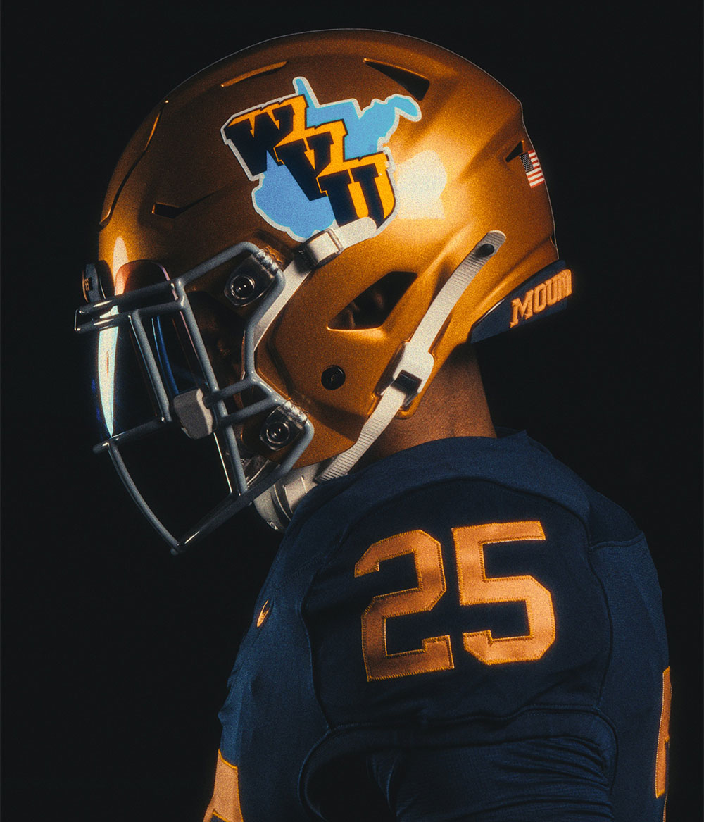 Photos courtesy of @WVUfootball on X/Twitter.