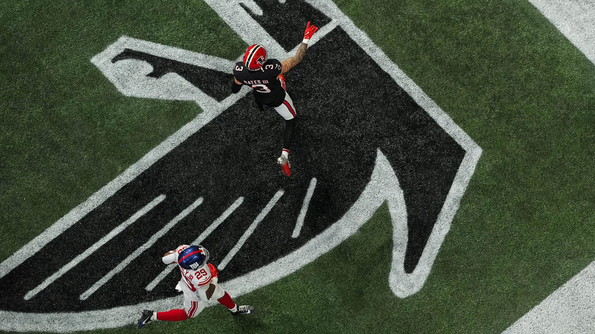 Photos courtesy of @AtlantaFalcons on X/Twitter.