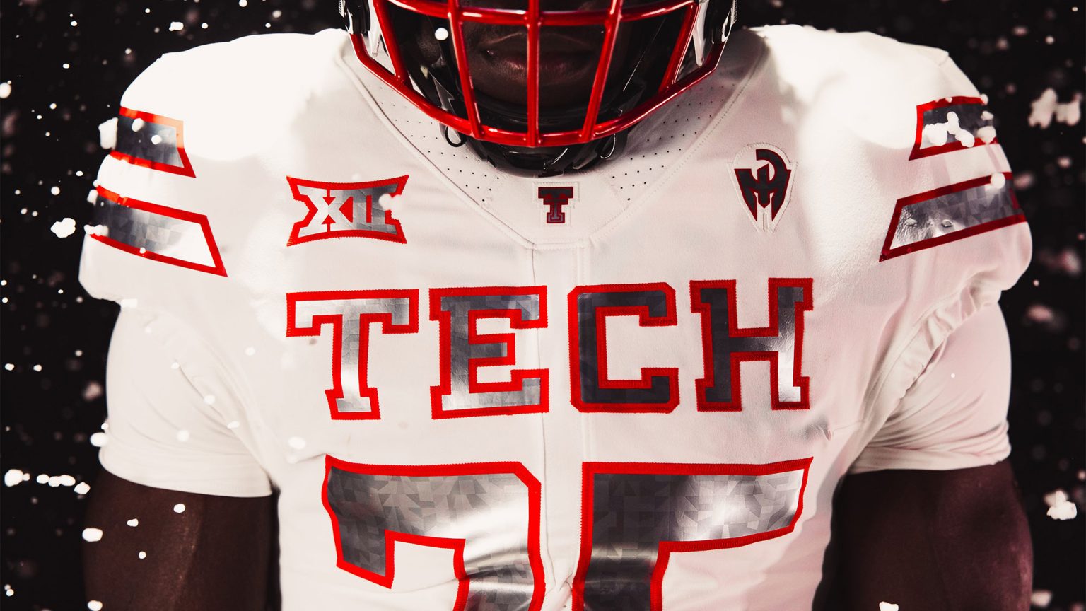 Photos courtesy of @TexasTechFB on X/Twitter.