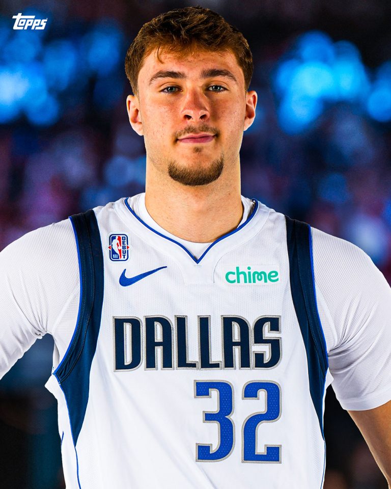 Photo courtesy of @Topps on X/Twitter.