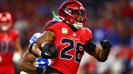 Houston Texans Trying For First Win In All-Pink Alternate Uniforms On ...